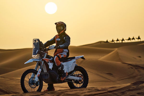 2026 KTM 450 Rally Replica Revealed: Plus Dakar-Ready Sanders Edition | Visordown